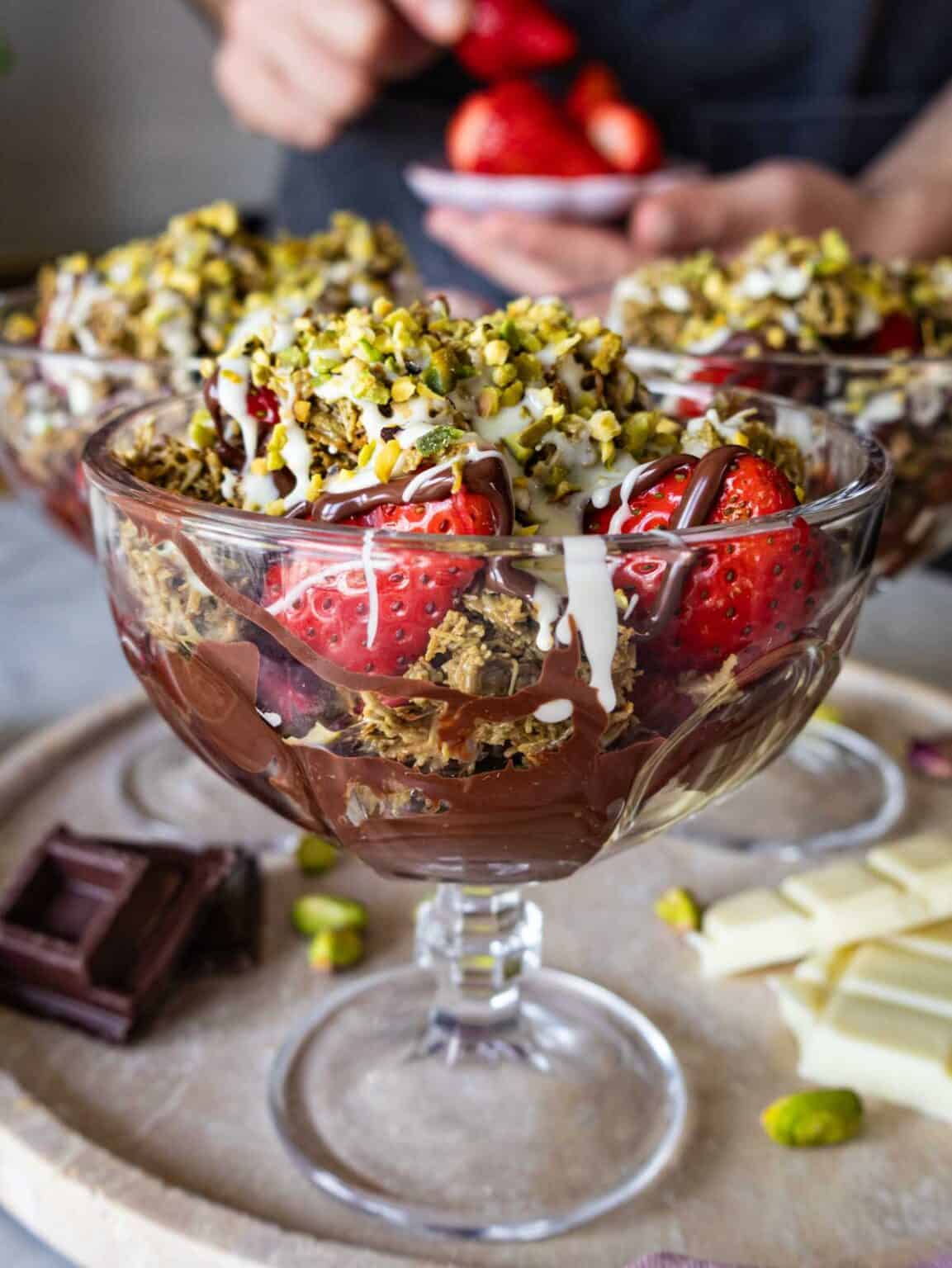 Dubai Chocolate Strawberries (Viral Recipe) | Hilltop Recipes