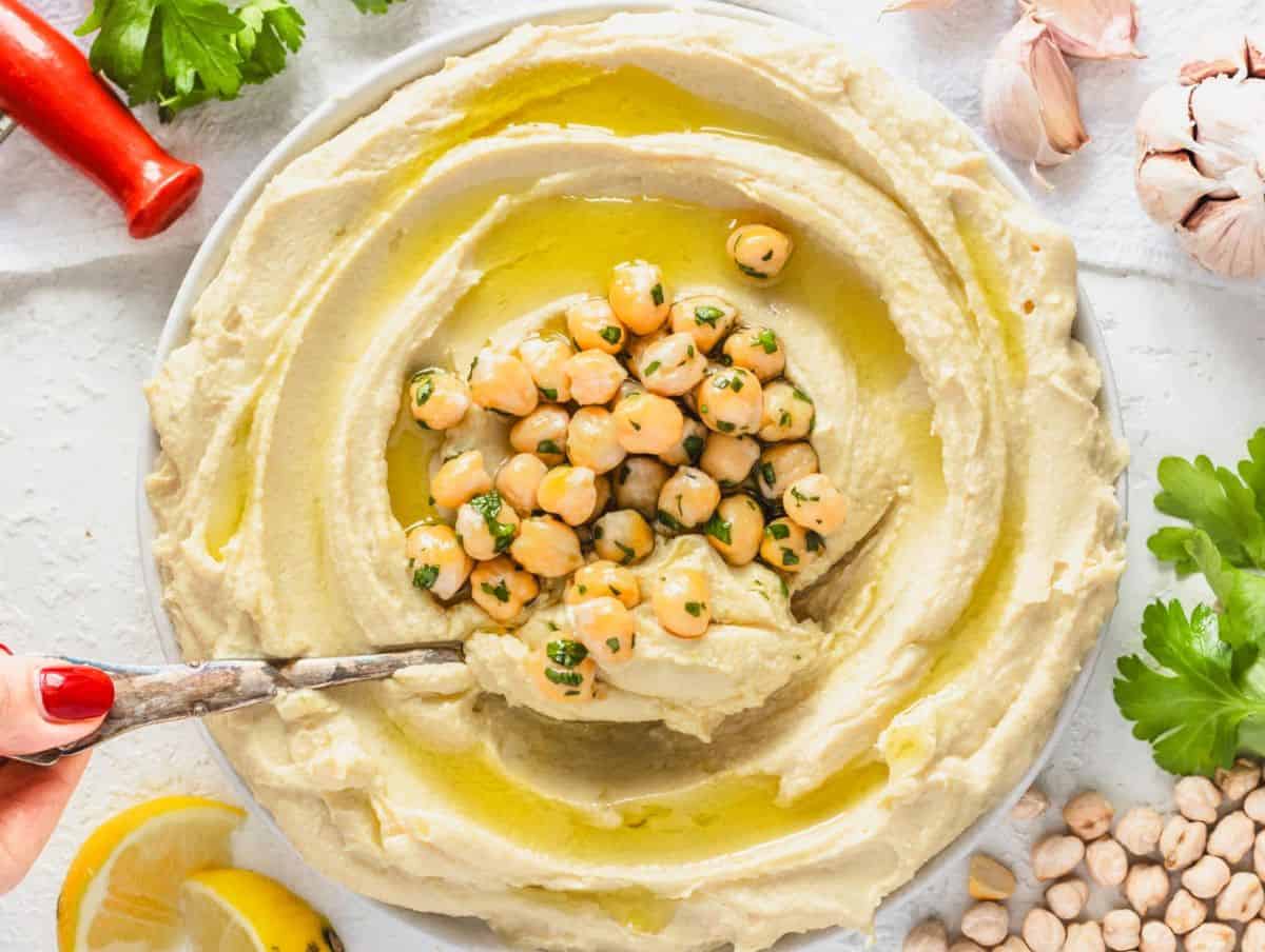 Easy Hummus Recipe with Canned Chickpeas (Creamy & Quick) | Hilltop Recipes